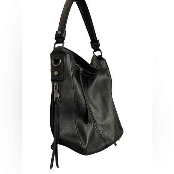 Realer | Bags | Nwot Faux Leather Hobo Bag | Poshmark